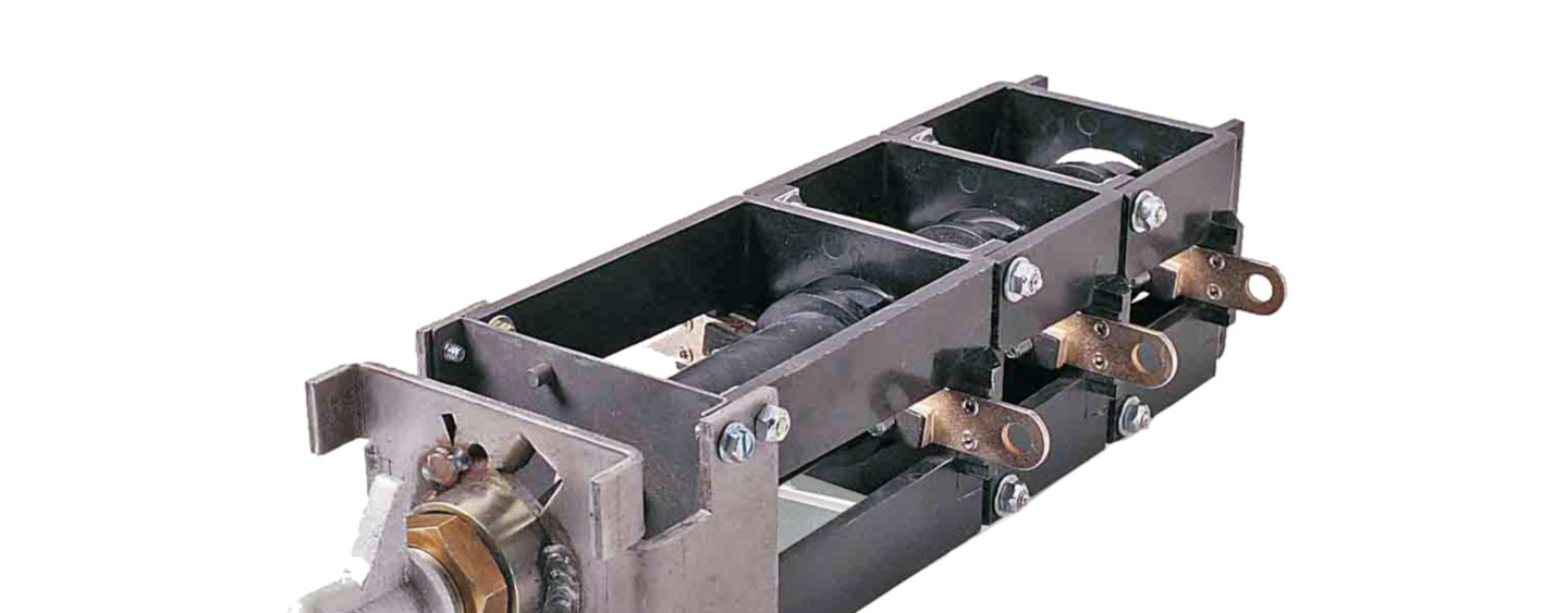 Load-Break Switches | Hitachi Energy