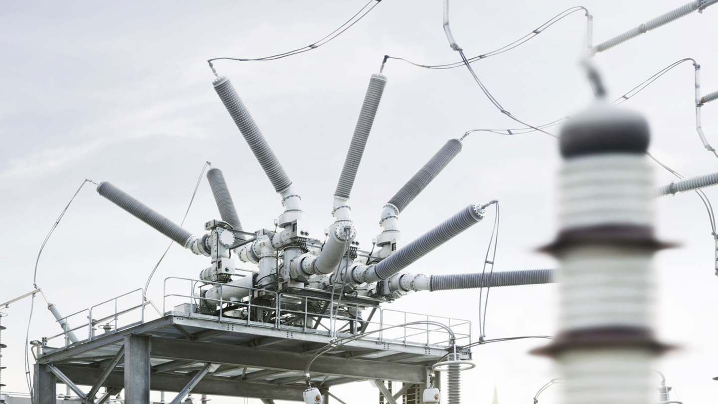 Hybrid switchgear PASS product offerings | Hitachi Energy