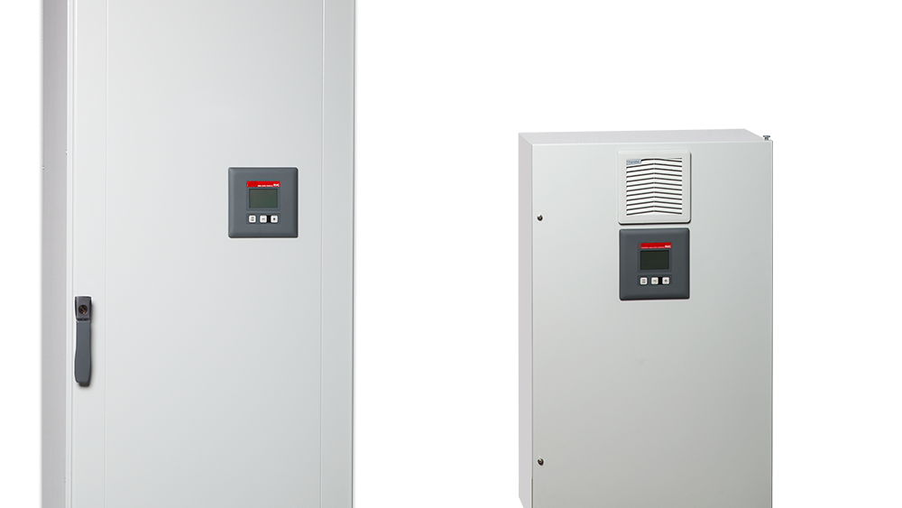 Low-voltage capacitor banks APCQ | Hitachi Energy