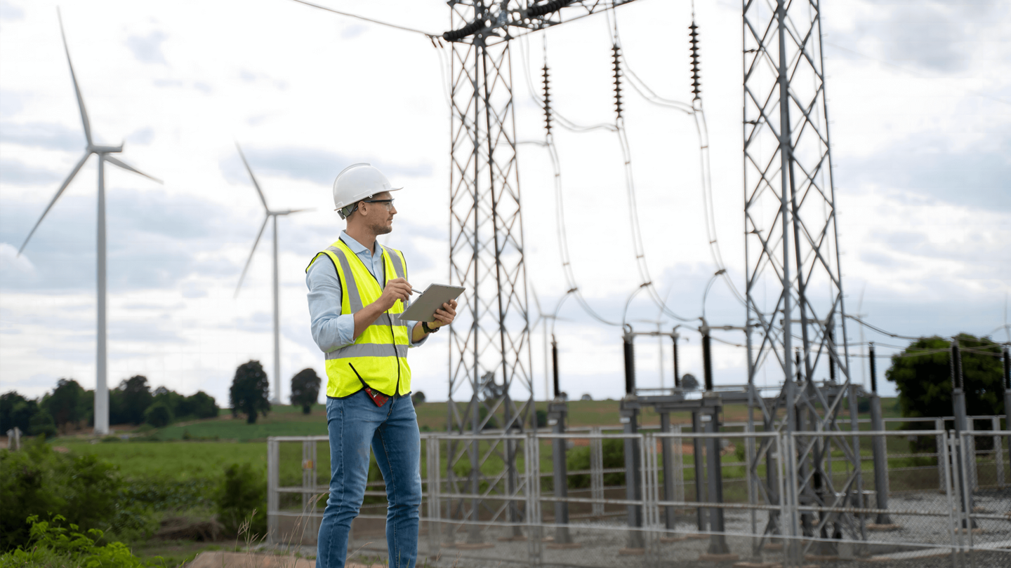 How can controlled switching improve your grid's performance? | Hitachi ...