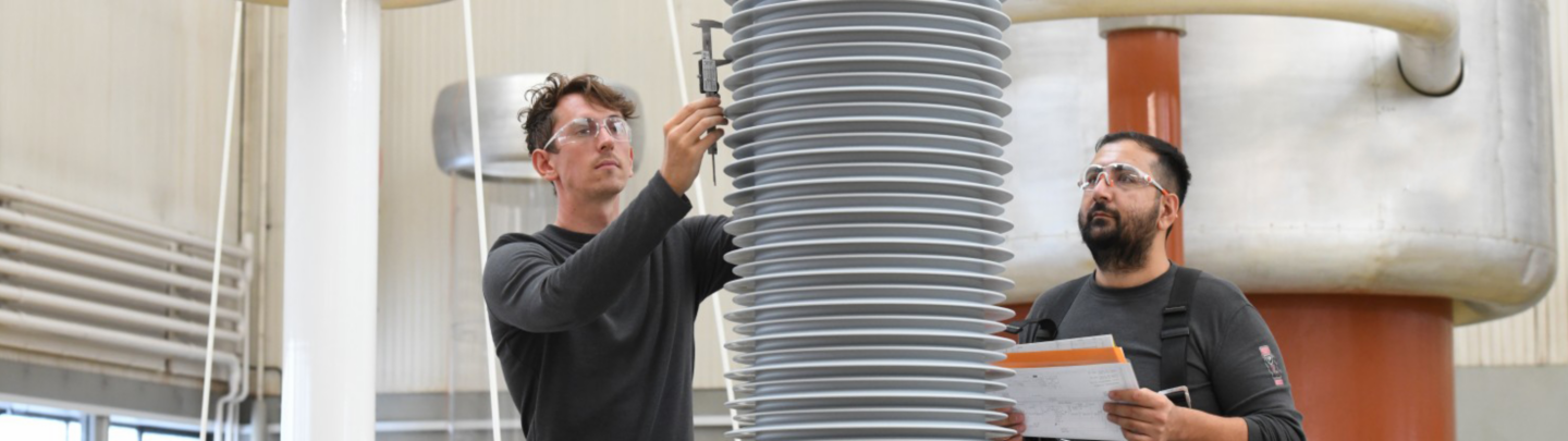 Hitachi Energy bushings for DC transformers and reactors | Hitachi Energy