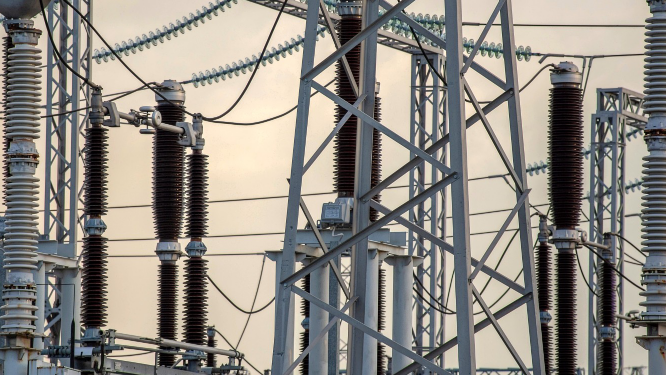 Hitachi Energy drives digitalization in East Java with the deployment ...