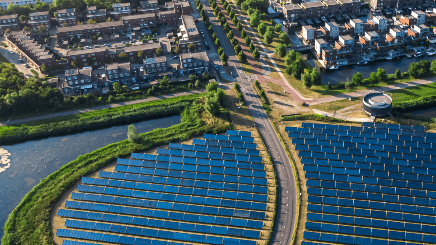 Reshaping the role of Distribution Utilities amid the energy transition ...