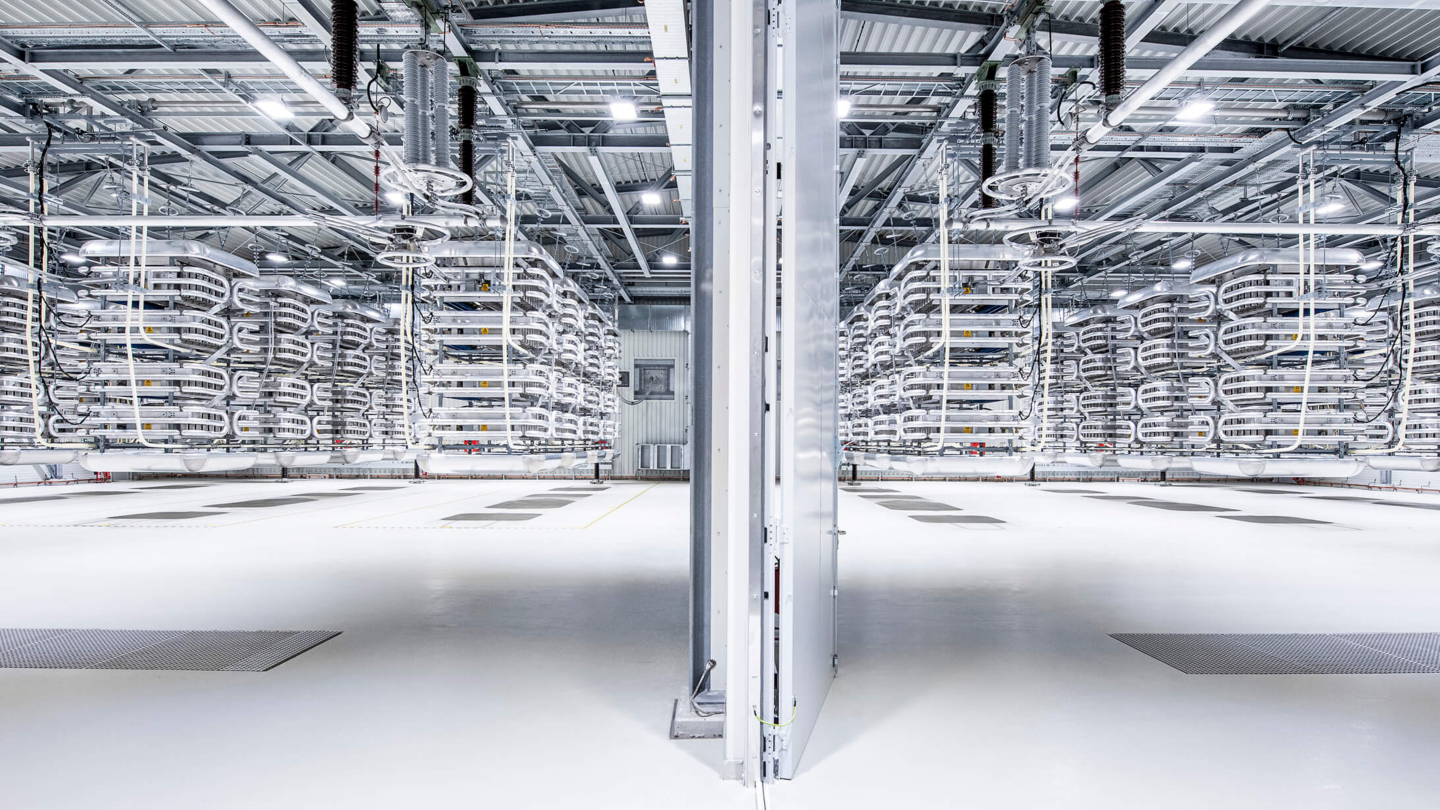 Back to back | Hitachi Energy