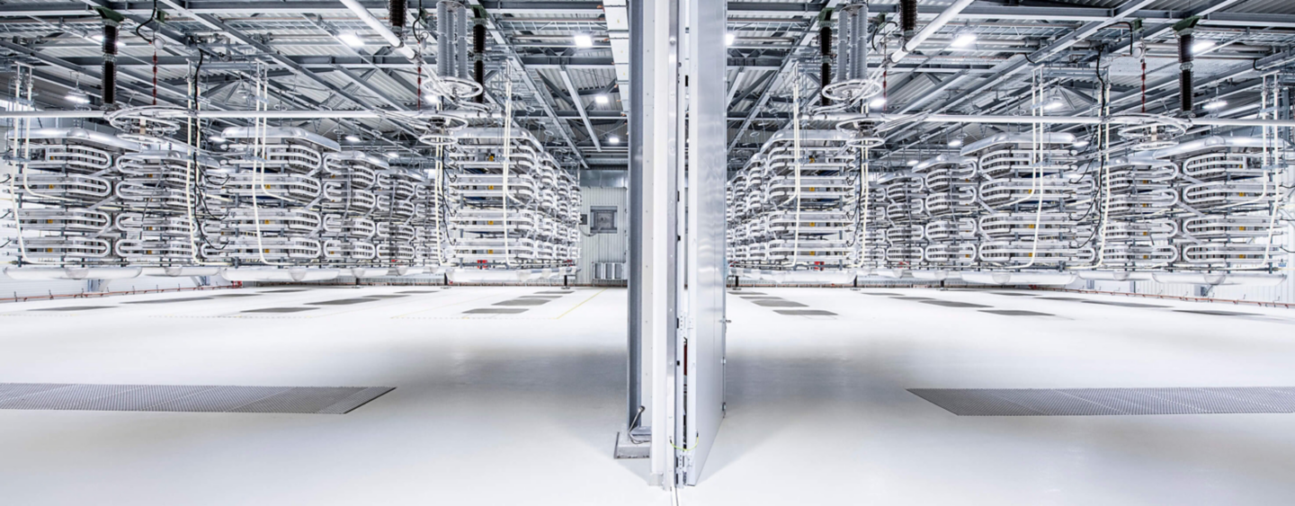 Back to back | Hitachi Energy