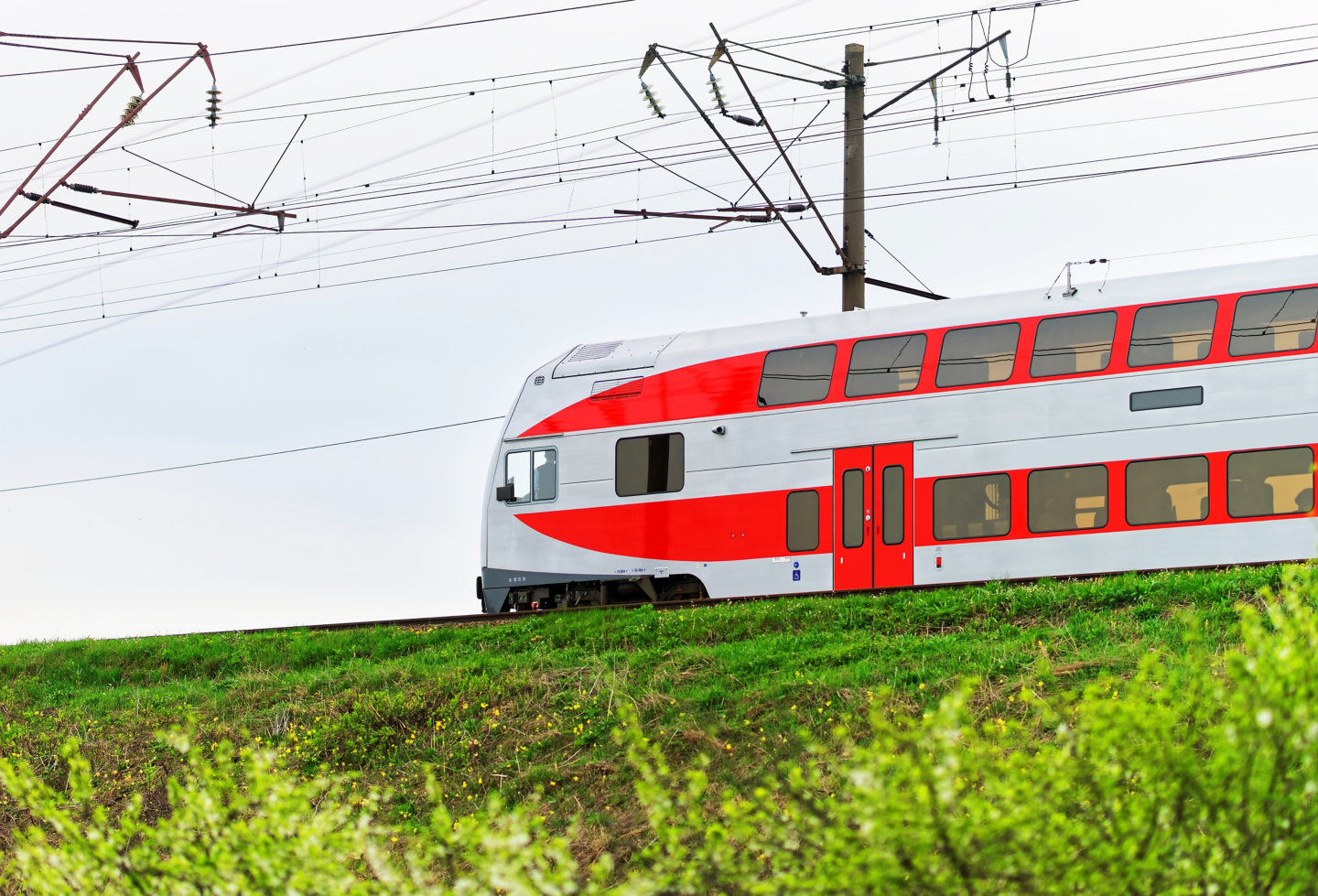 Lithuanian Railways electrifies East-West railway corridor to reduce ...