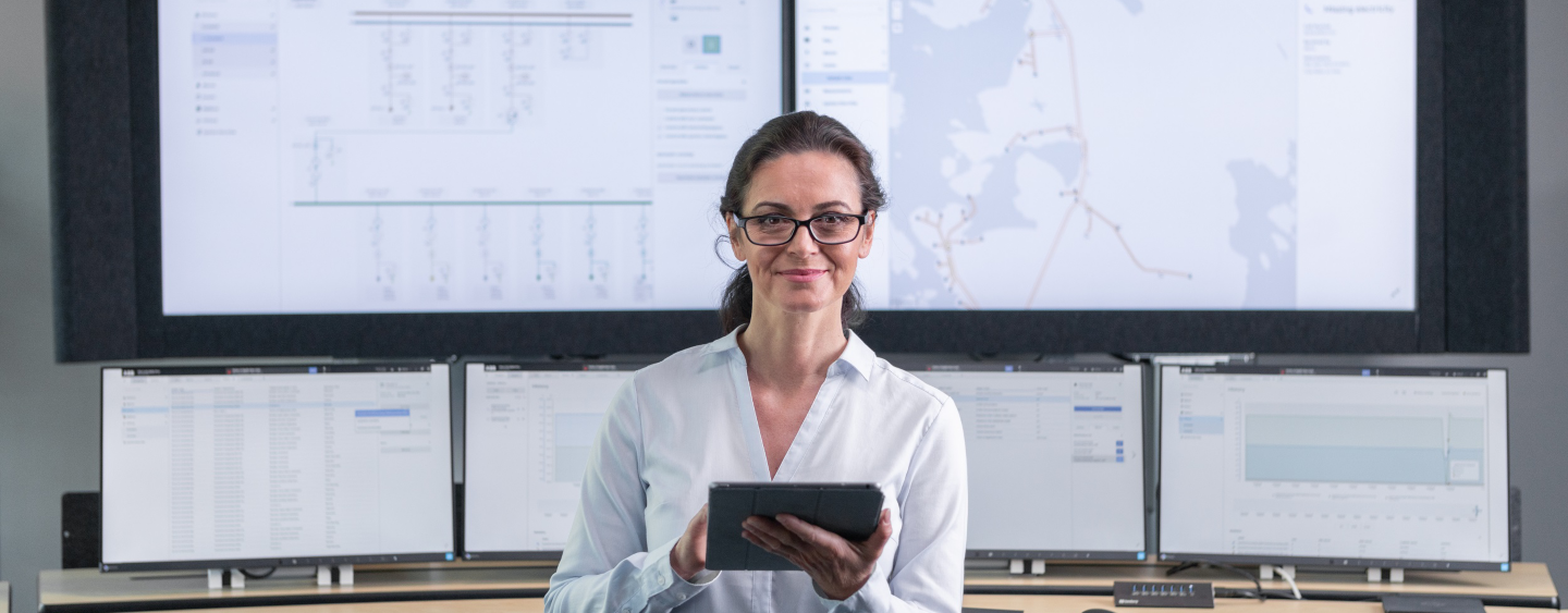 MicroSCADA X | Hitachi Energy