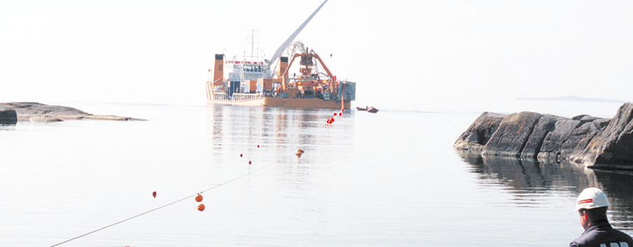 Swepol link | Hitachi Energy